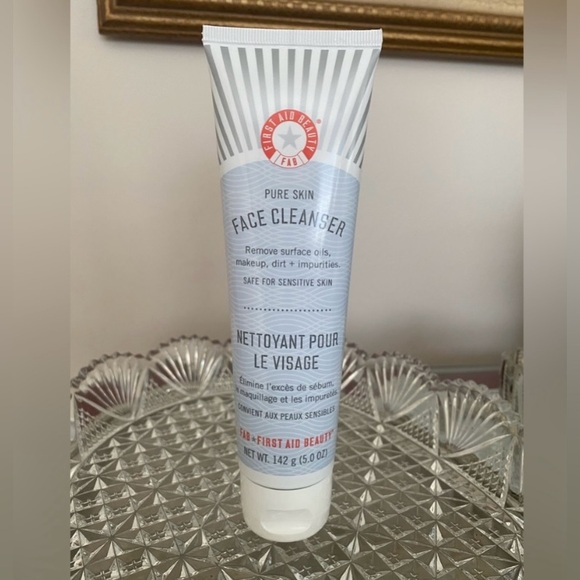 First Aid Beauty | Skincare | Nwt First Aid Beauty Fab Pure Skin Face ...